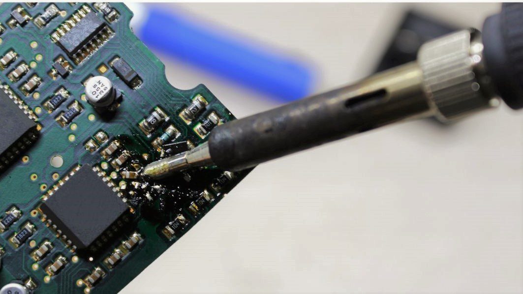 En qué consiste el reballing y por qué podría requerirlo tu ordenador ...